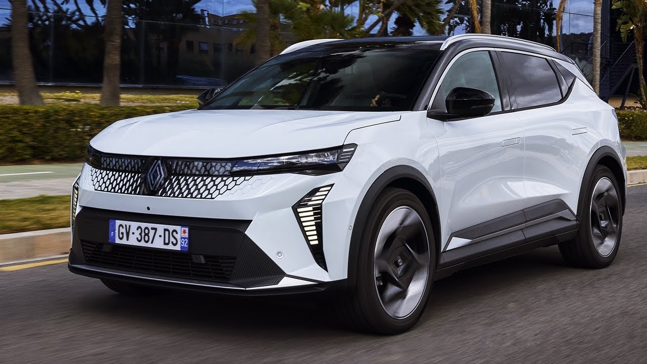 New 2024 Renault Scenic E-Tech electric (Iconic trim Arctic White ...