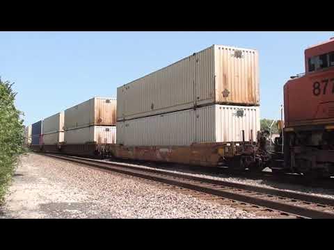 BNSF #6938 Leads WB Intermodal. Olathe, KS 7/23/22 - YouTube