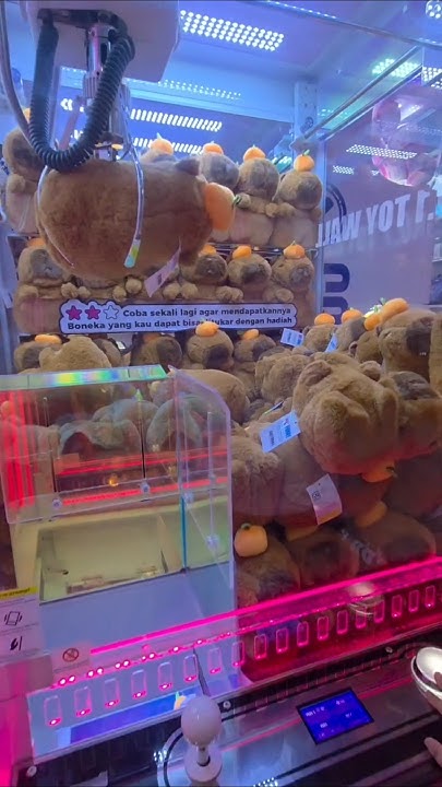 Bocil main mesin capit boneka di Hi!Funny dapat boneka capybara lucu #clawmachine #arcade #kids ...