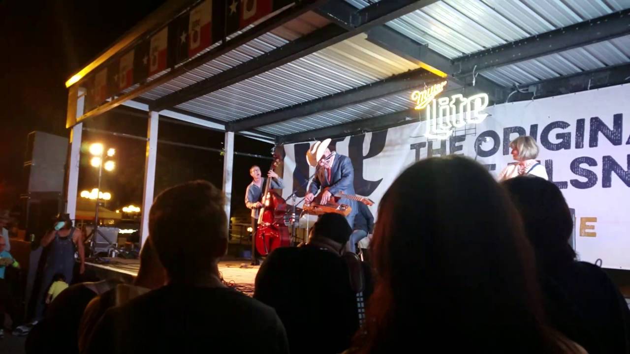 Rene Dailey's live broadcast - YouTube