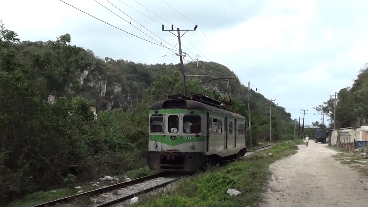 Cuba: 'Hershey train' for Havana departs Matanzas 20/02/16 - YouTube