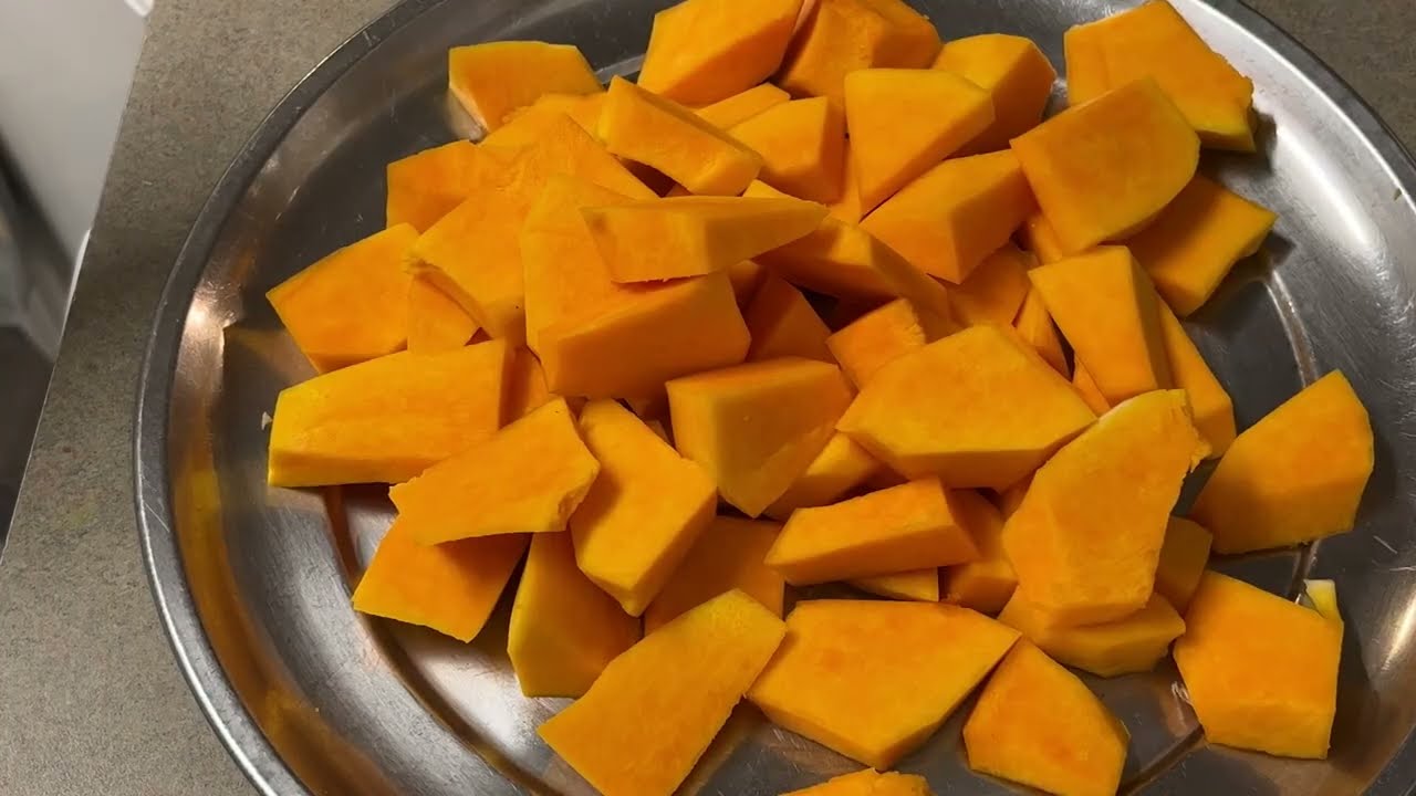how to cook butternut squash /pumpkin indian style | kaddu ki sabzi ...