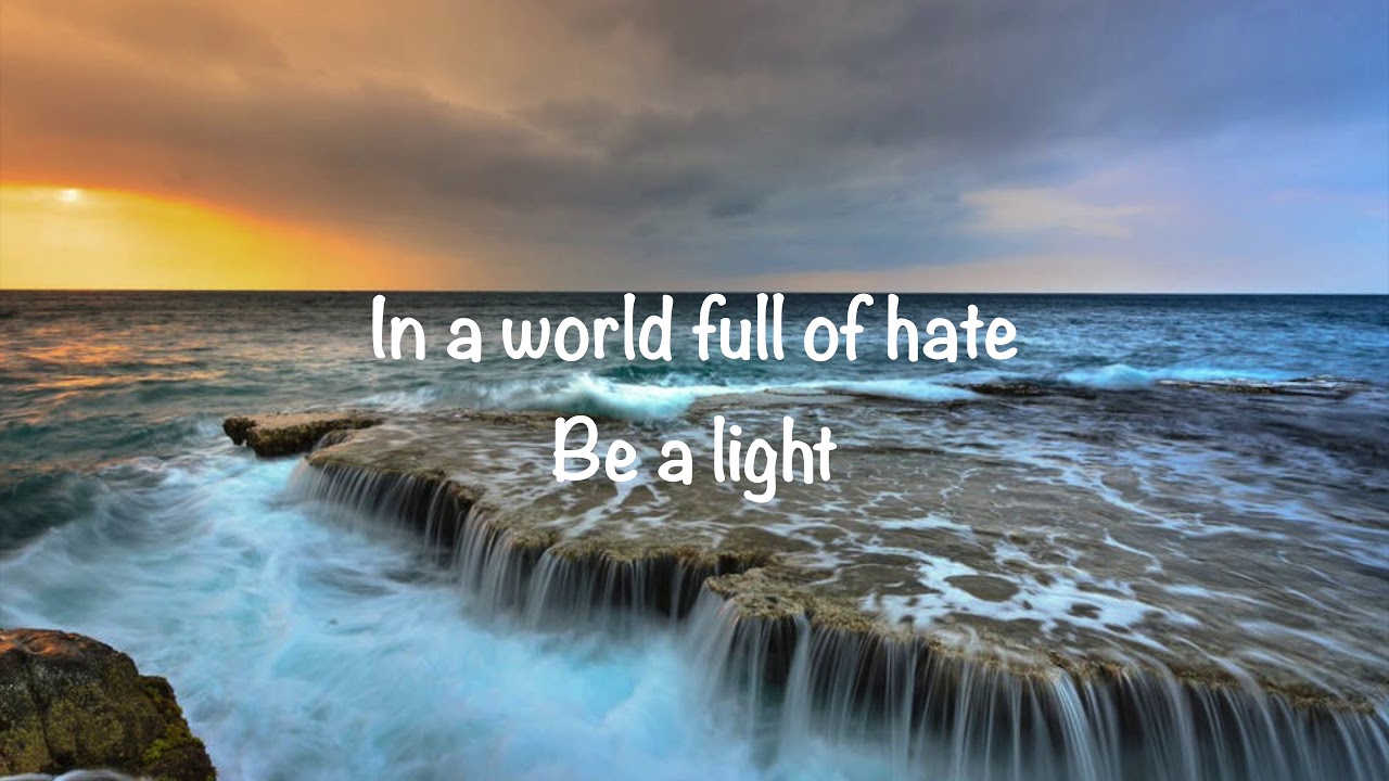 Thomas Rhett (feat.Reba, Keith Urban, Hillary Scott, Chris Tomlin) - Be ...