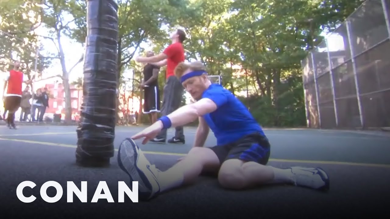 Conan Plays NYC B-Ball & Chess | CONAN on TBS - YouTube