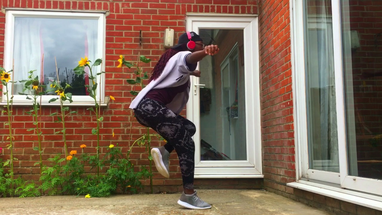 Gobisiqolo - Bhizer ft Busiswa, SC Gorna, Bhepepe (Dance) - YouTube