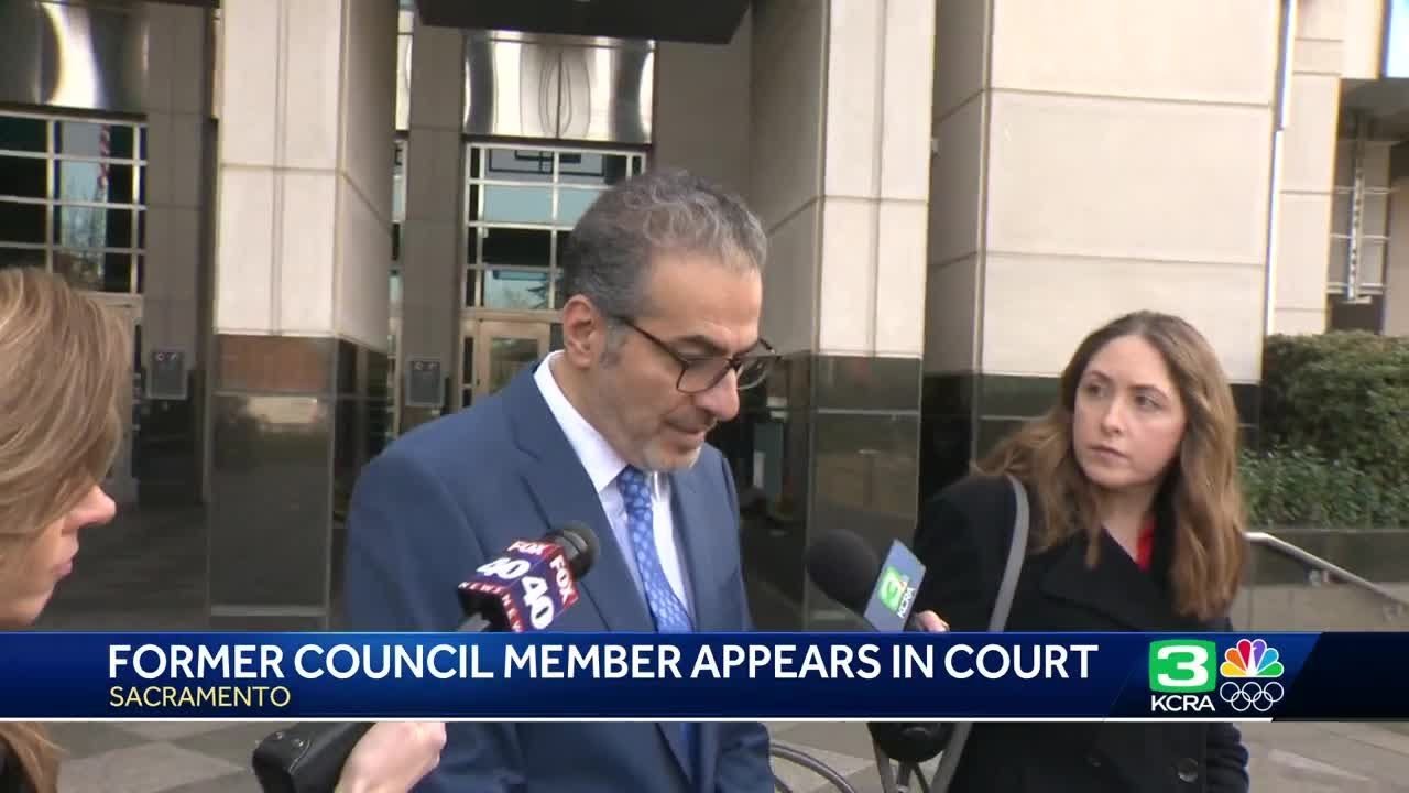 Former Sacramento Councilmember Sean Loloee appears in court - YouTube