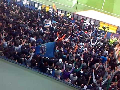 Ultras Sur Madrid-Atletico - YouTube