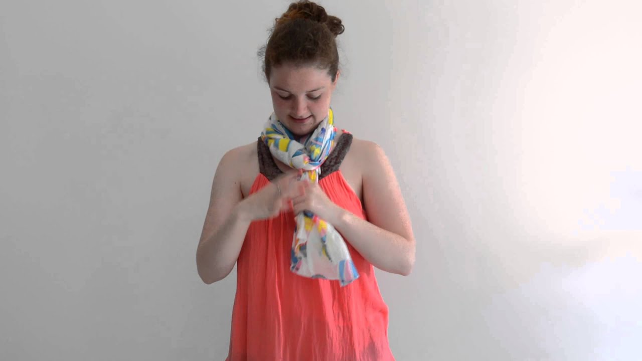 Scarf Room - How to Tie A Scarf: The Loop & Tuck - YouTube
