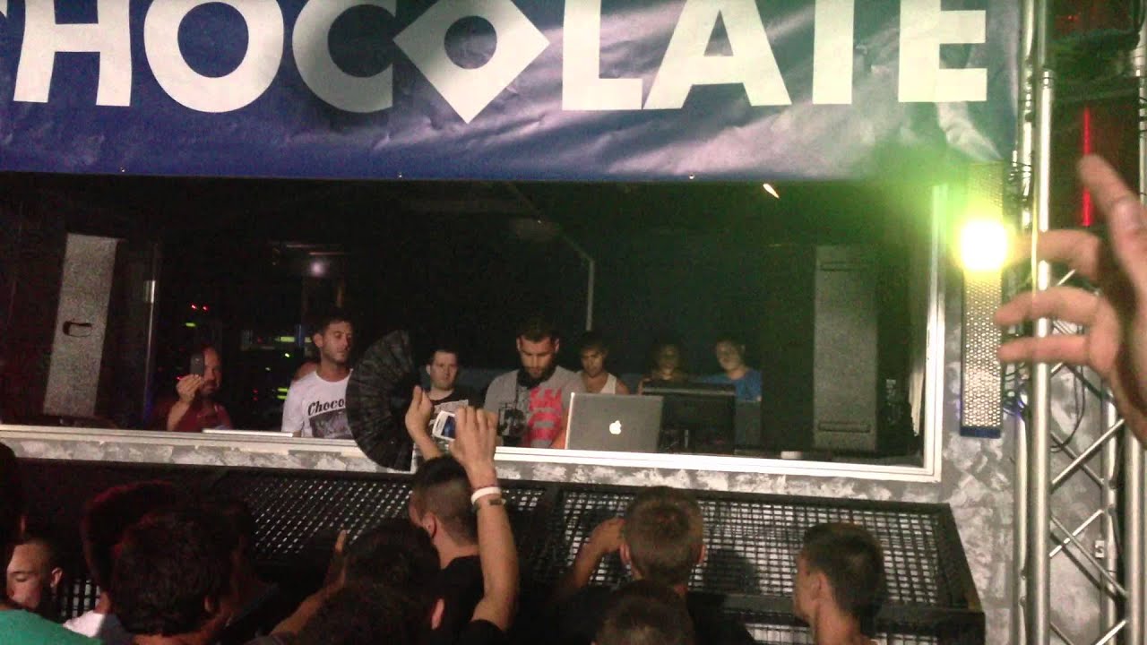 DISCOTECA CHOCOLATE - COMIENZO SESION DJ OGALLA - 20 JULIO 2013 - YouTube