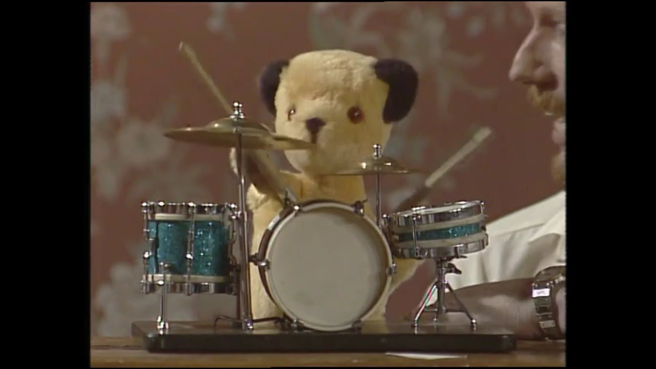The Sooty Show - Hidden Talent (1987) - YouTube