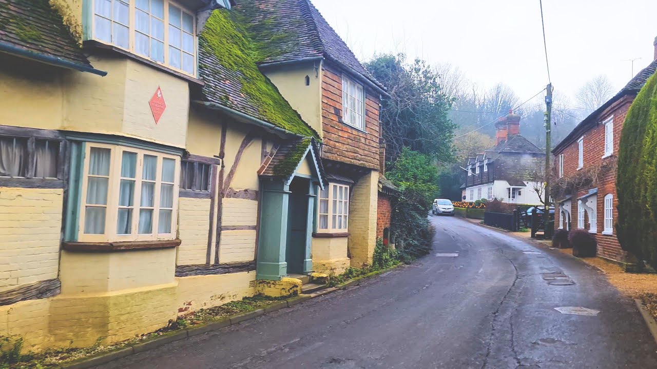 Beautiful English Village Scenery - Foggy Morning Walk. Petham, Kent ...