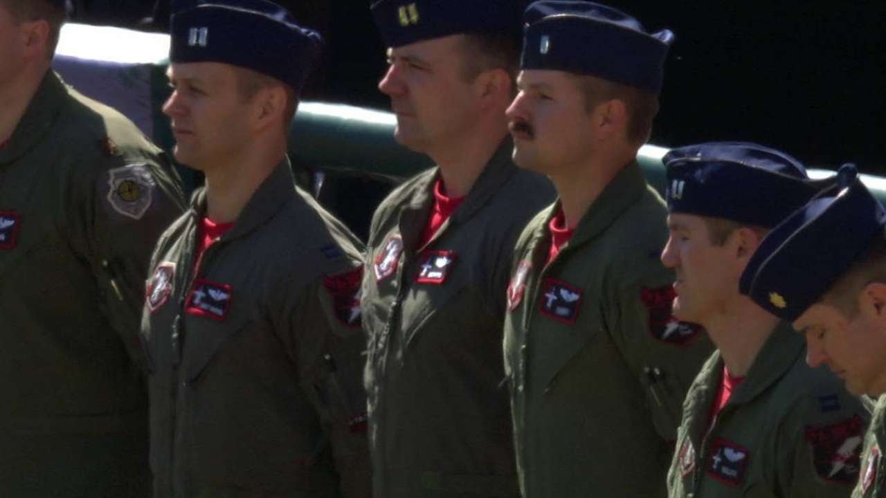 BOS@DET: Staff Sgt. Gould performs God Bless America - YouTube
