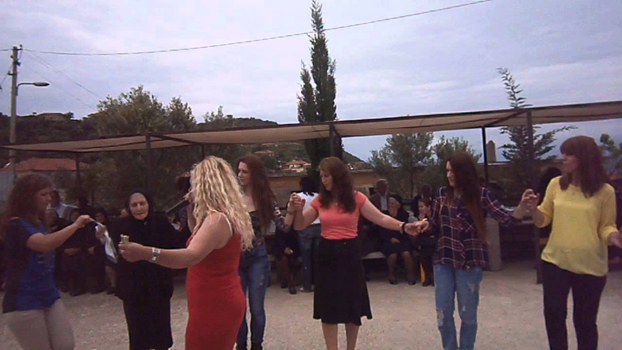 ΣΤΟΝ ΑΓ.ΘΑΝΑΣΙΟ ..ΣΟΠΗΚΙ 2-ΜΑΙΟΥ 2015.ΕΙΡΗΝΗ ΓΙΩΤΗ - ΔΗΜΗΤΡΗ ΜΠΑΡΗΣ ...