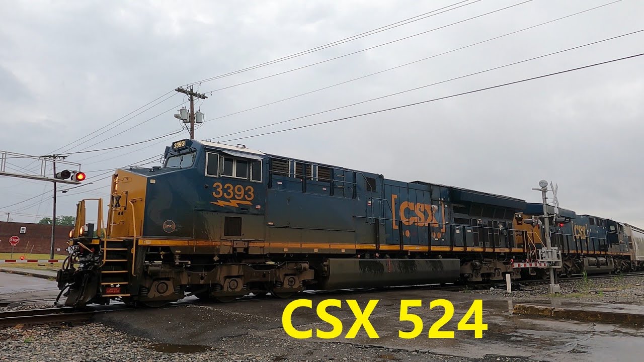 CSX 524 in Decatur at Vine Street with 3393, 953 - YouTube