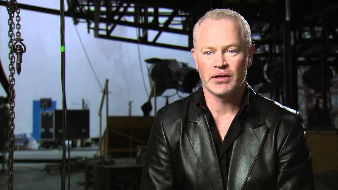 The Howling Commandos: Dum Dum Dugan speaks! - YouTube