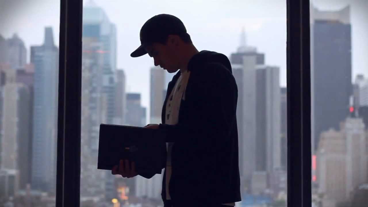 What does it take to spark an idea? - YouTube