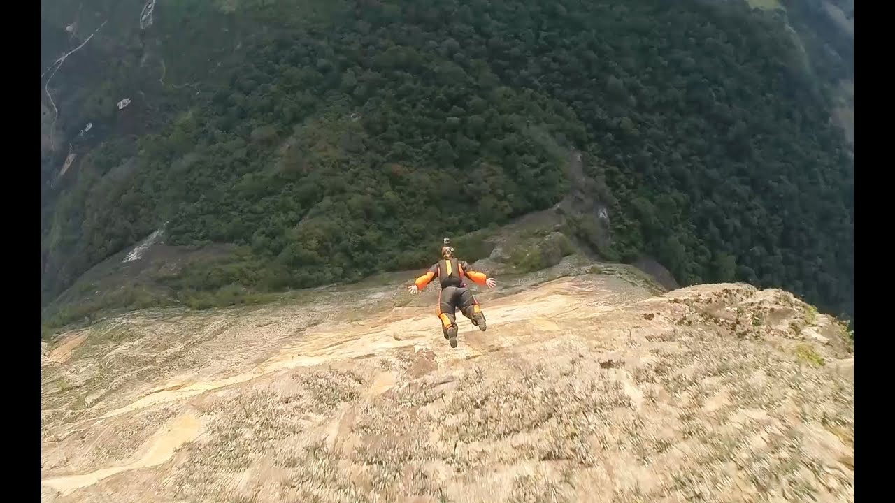 Base Jump Girls | Meninas do Base Jump - YouTube