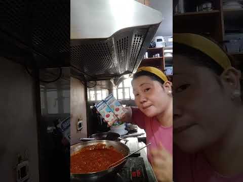 Spaghetti with nestle cream