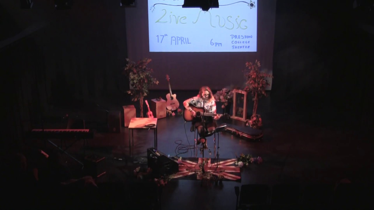 Solo Performance - Chloe Pearson - YouTube