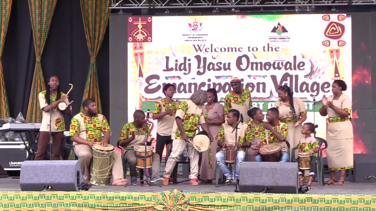 Egbe Omo Oni Isese Performs at 2018 Rhythm and Voices of Africa - YouTube