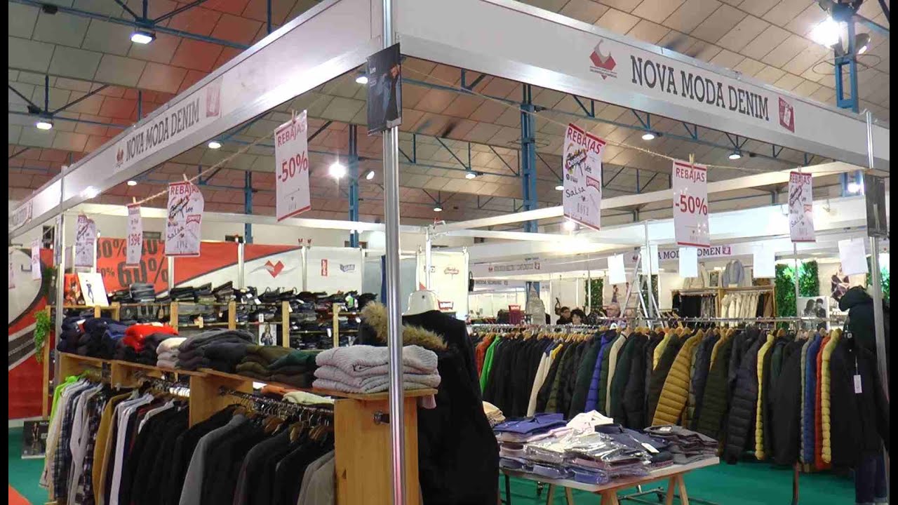 Visita Nova Modas en la Feria del Stock de Valdepeñas. - YouTube