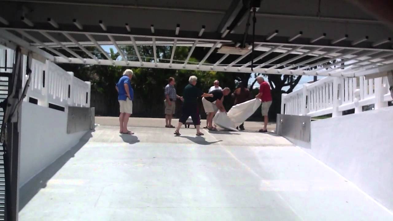 4 lay out the tarp - YouTube