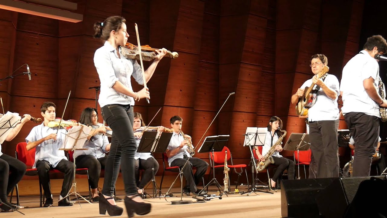 Orchestre des instruments recyclés de Cateura (Paraguay) - YouTube