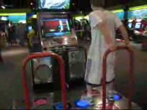 ddr-max 300 heavy AAA cartoon hero - YouTube