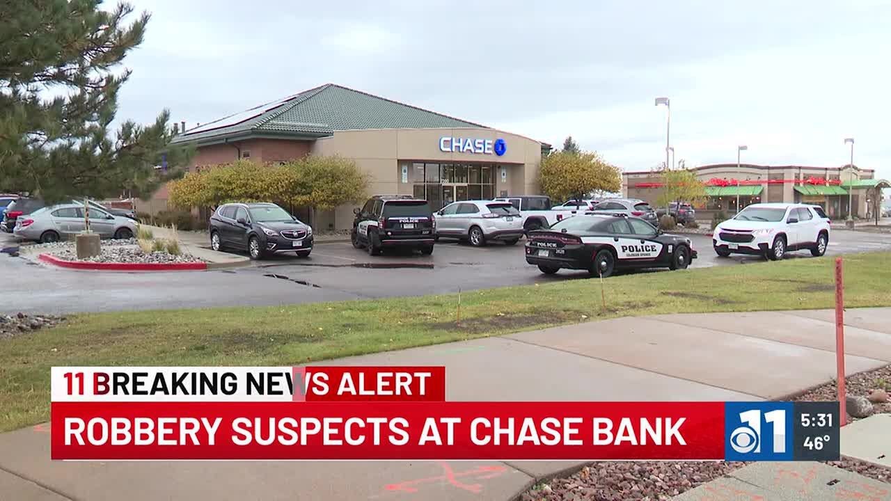 Colorado Springs police investigating a bank robbery - YouTube