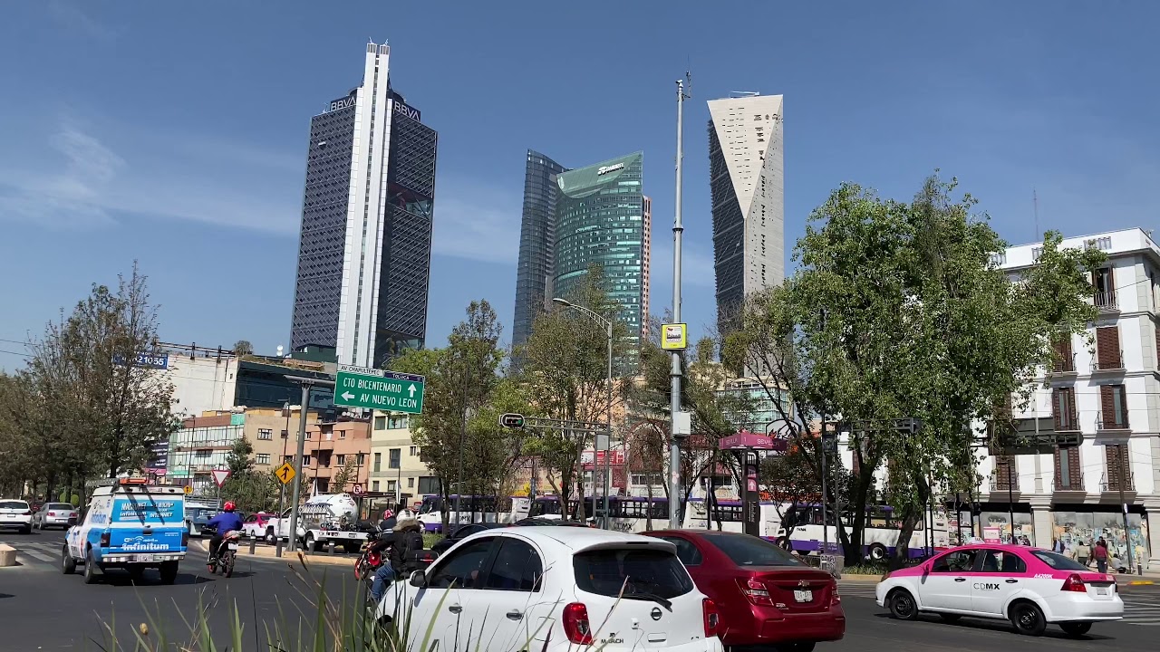 La Nueva Avenida Chapultepec - 4K - YouTube