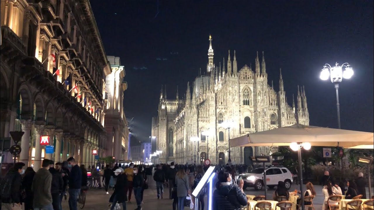 Milan (Italy) - Duomo di Milano by Night - OCTOBER 2020 - YouTube