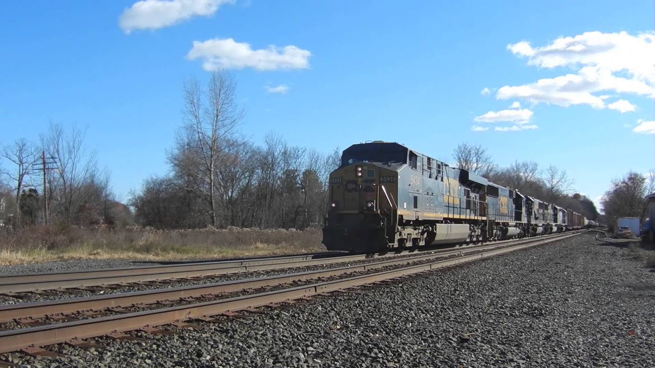 CITX 3097 pulls train (CSX Q393) - YouTube