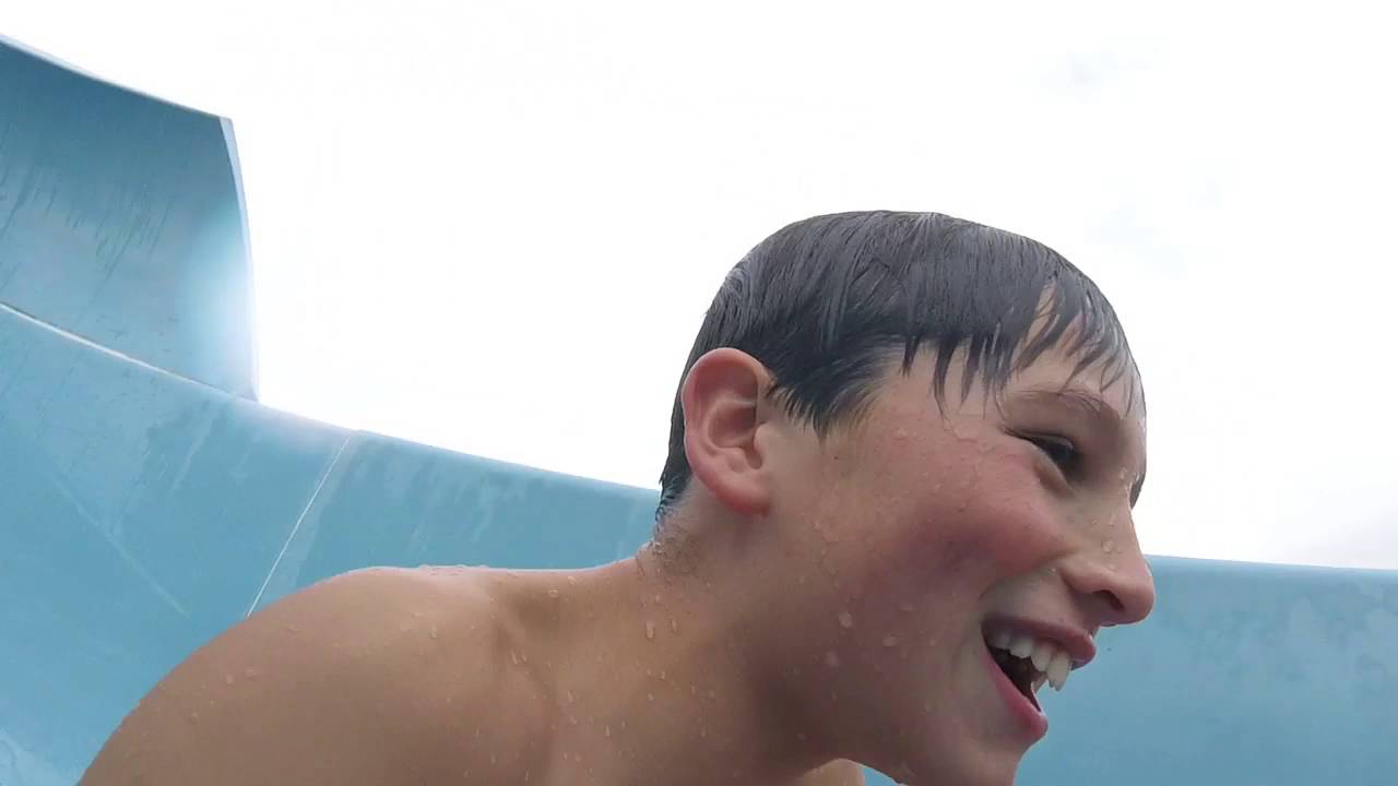 Haltwhistle pool is amazing - YouTube