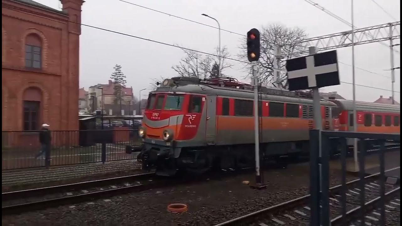 01 Odjazd 48WE 024 Jako KD Sprinter Książ Ze Stacji Świebodzice Plus Wjazd Regio Kameńczyk - YouTube