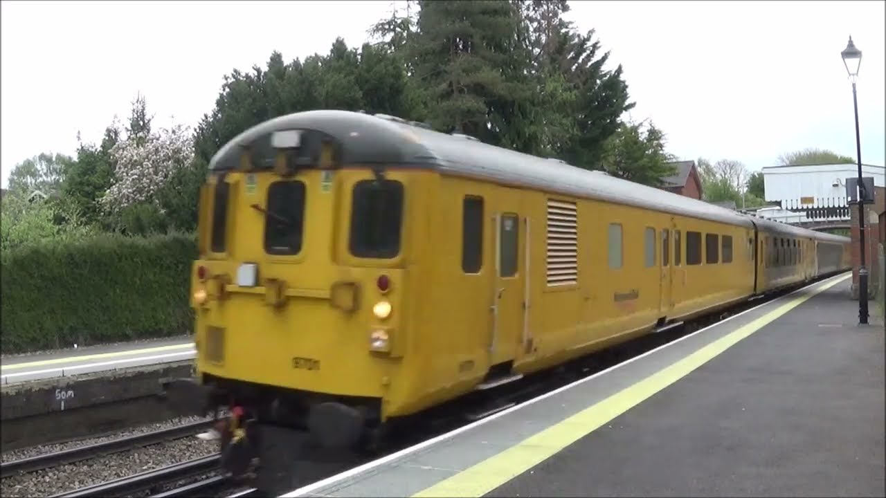CLASS 37099 & 9701 TEST TRAIN THROUGH CHARING - YouTube