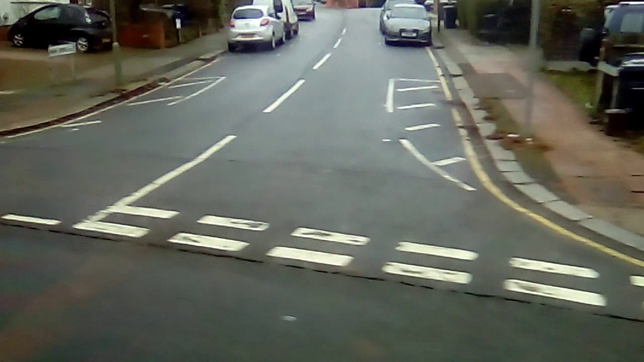 ***GUTLESS AWFUL HILL CLIMB!!!*** Arriva London ENL111 LX11AWP Route ...