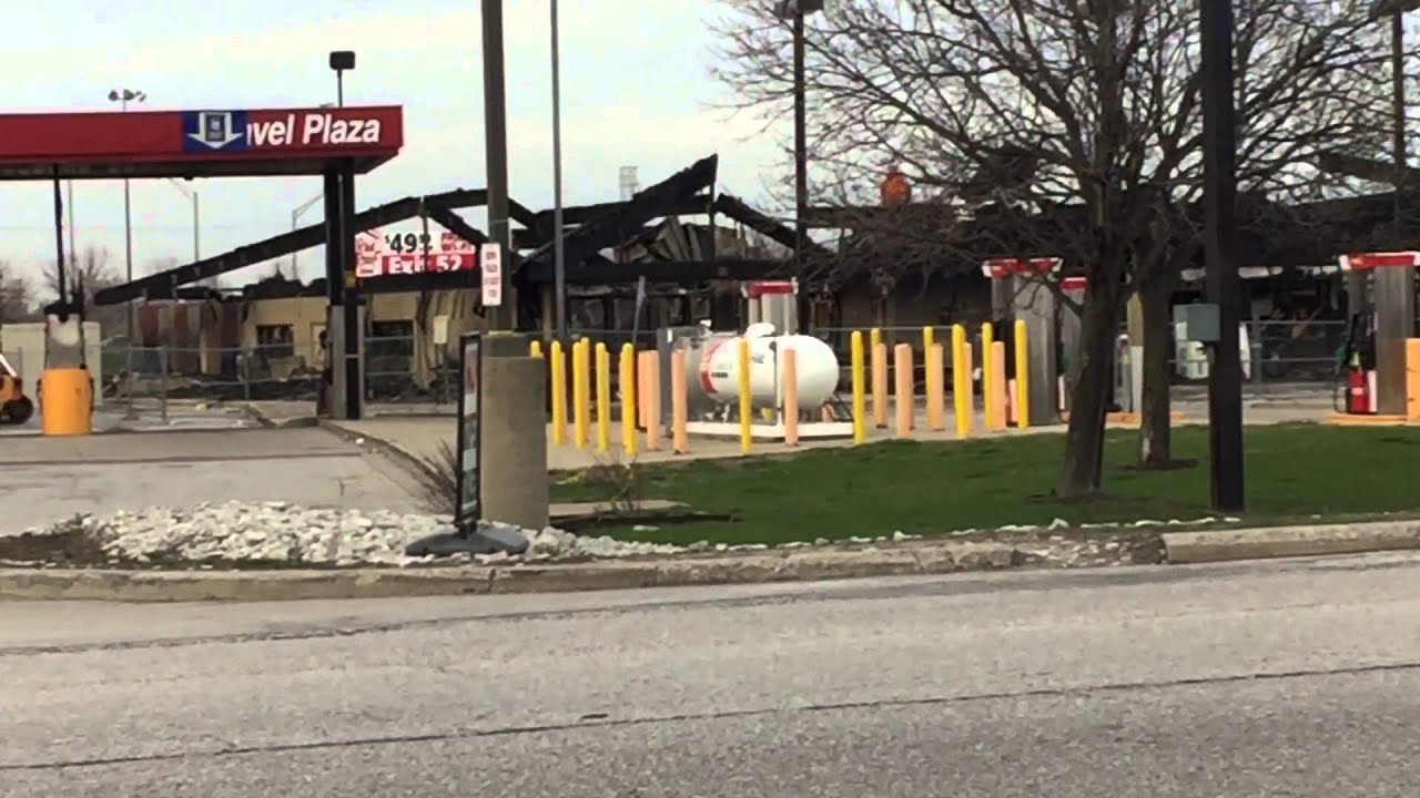 Flying J Fire Aftermath Indianapolis, IN 3-22-16 - YouTube