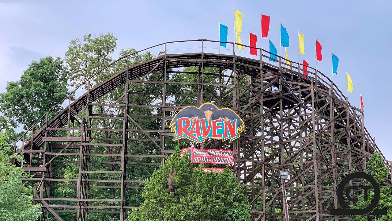 Raven Review | Holiday World CCI Wooden Coaster - YouTube