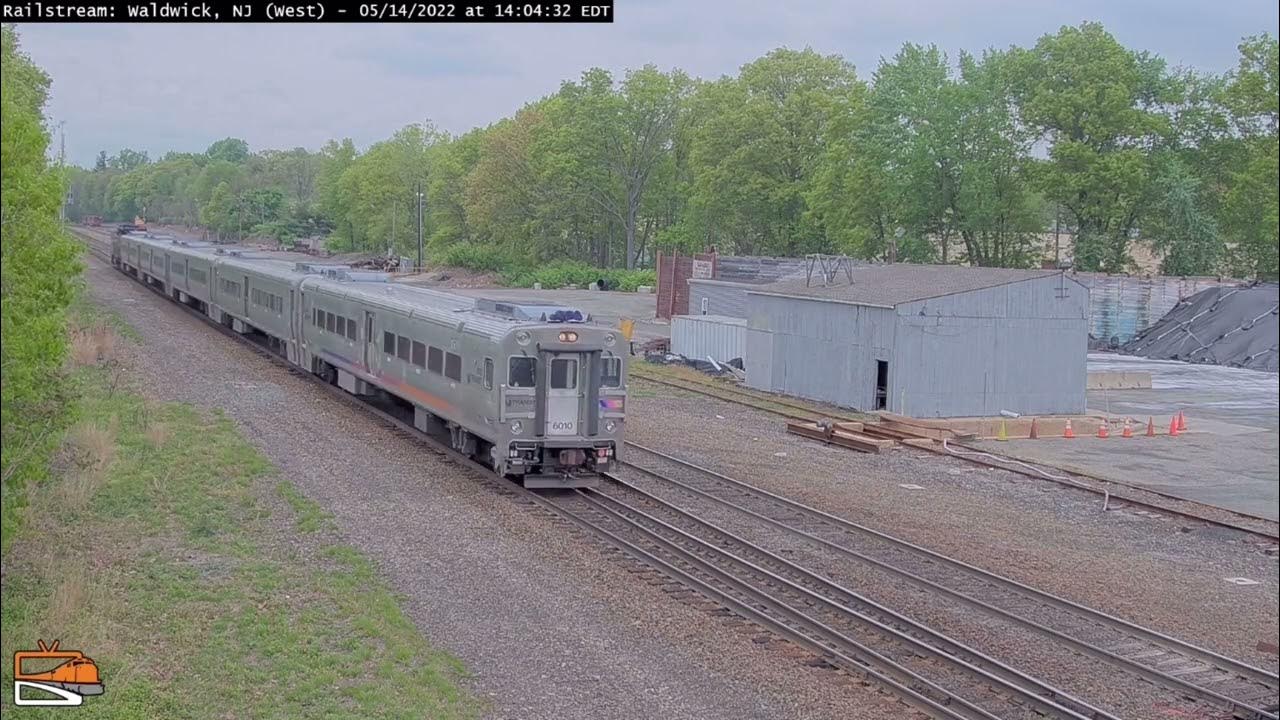NJT x52 w/ GP40PH-2B 4210 - YouTube