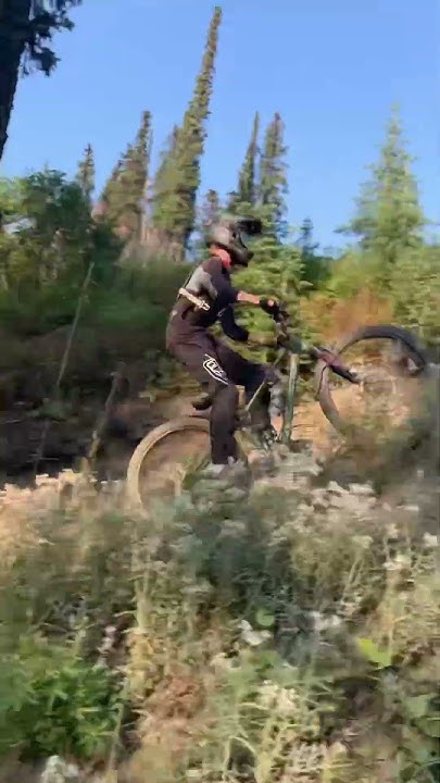 Big ol step up #bike #downhill #mtb #viral #silverstar - YouTube