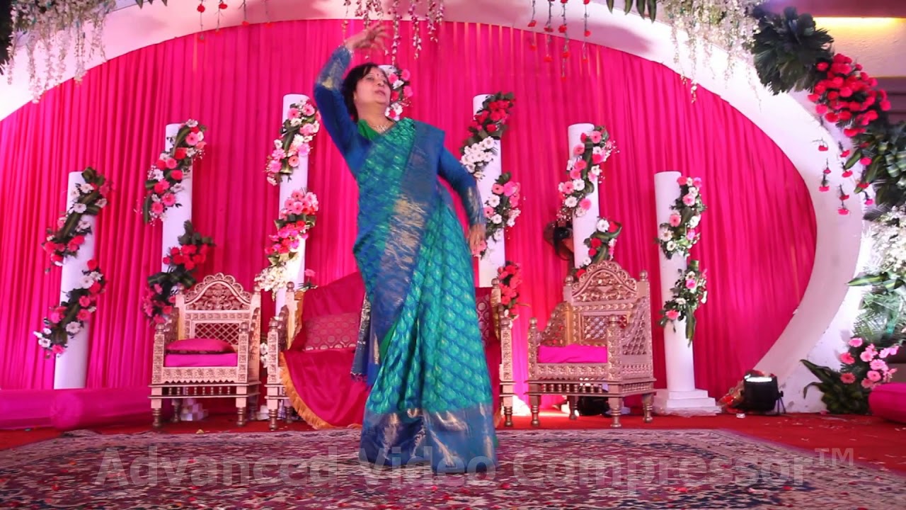 banno rani tuzhe siyani - YouTube