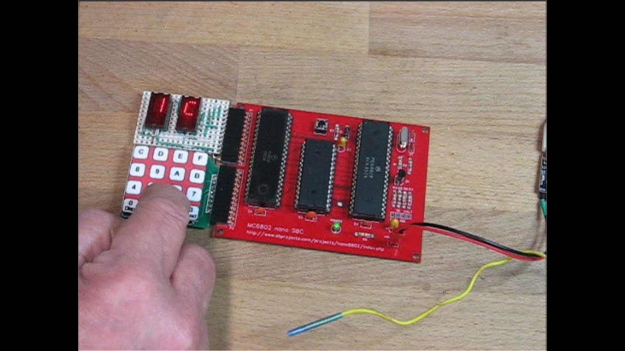 Retro Motorola mini-6802 system - lockdown2, 2020 - YouTube