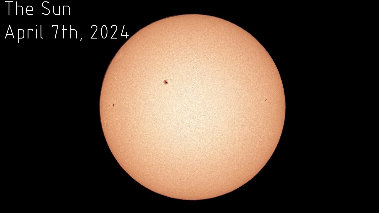 What Does the Sun Really Look Like? - YouTube