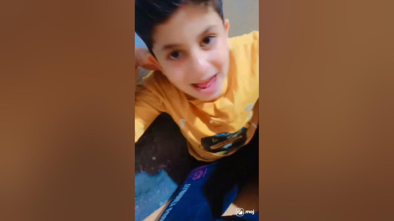 Akele Jina Hai Akele Marna Bhaad Mein Jaaye Duniya Mujhe Kya Karna Hai # amin raz pathan # - YouTube