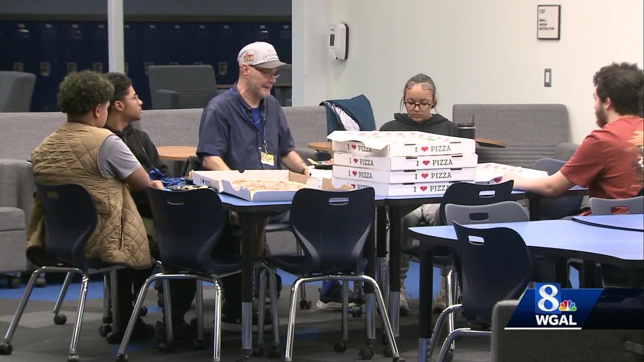 Lancaster County students help bus driver after medical emergency - YouTube