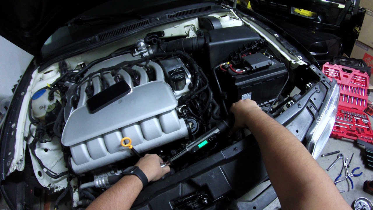 Torqueing Mk4 24v Vr6 Intake manifold | MK4 Jetta | Prophetsee - YouTube