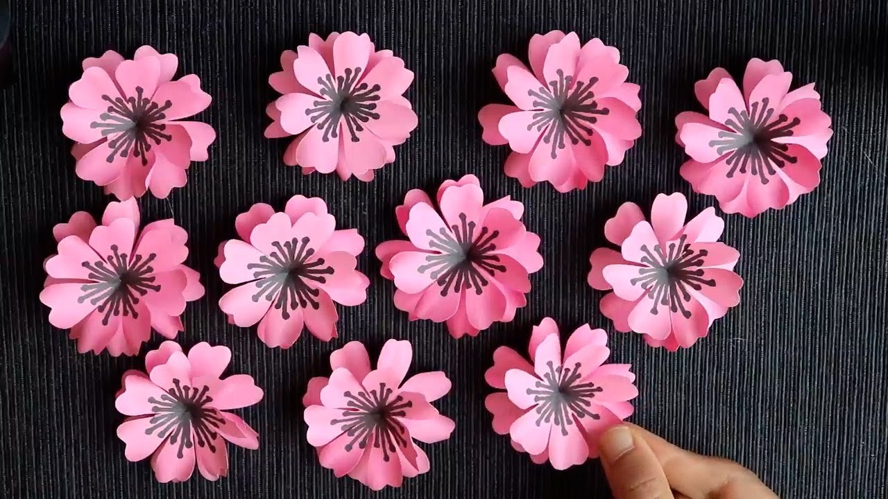5-Minute Paper Flowers for Beginners -Paper Craft - YouTube