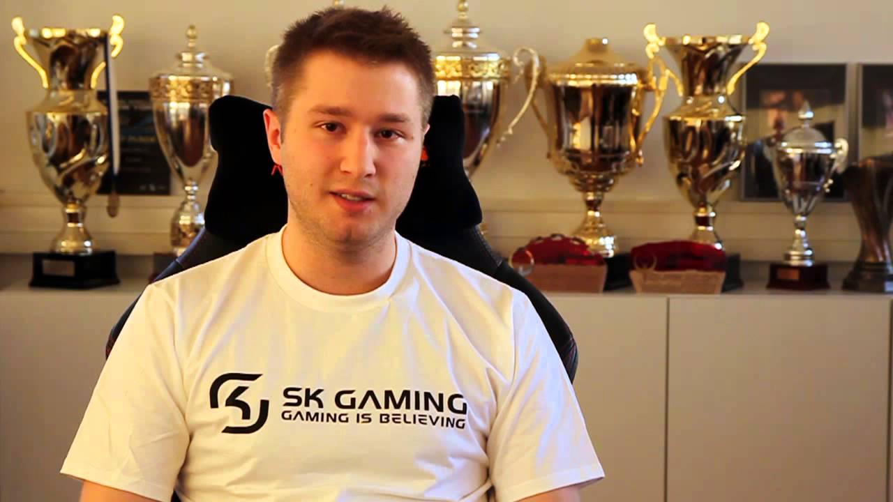 Patrick 'Nyph' Funke announcing SK Gaming's new League of Legends roster - YouTube