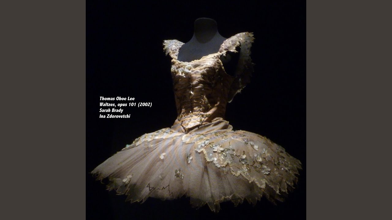 La Valse!!! Lucile Grahn (1819-1907) - YouTube