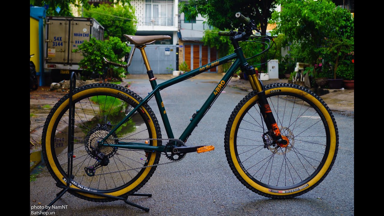 [BAT Channel] V30 - Bảo trì full service xe tại Batshop - YouTube